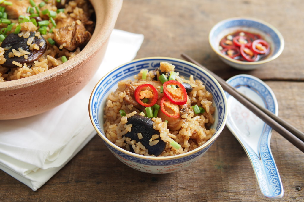 CLAYPOT CHICKEN RICE - BAKE WITH PAWS