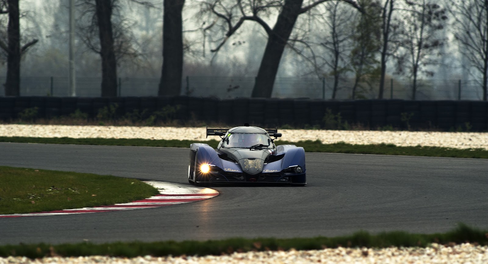 Davide458italia: Praga R1