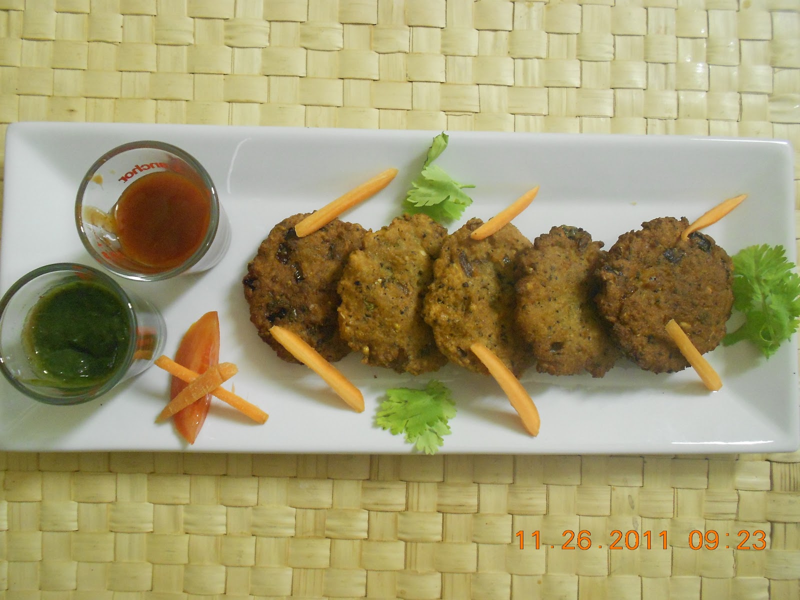 Swetha's Indian Vegetarian Cuisine: BLACK EYE BEANS VADA