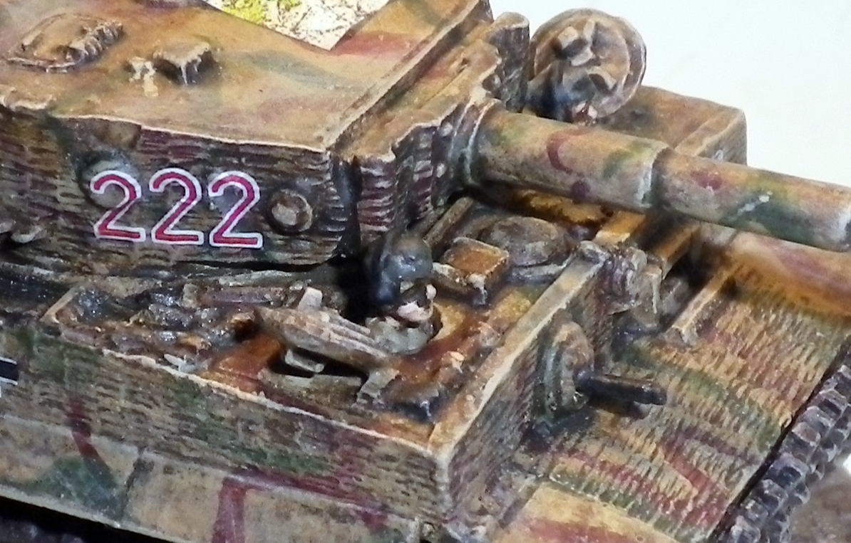 O BRIGADEIRO: Tiger "222" - Michael Wittmann's Tank