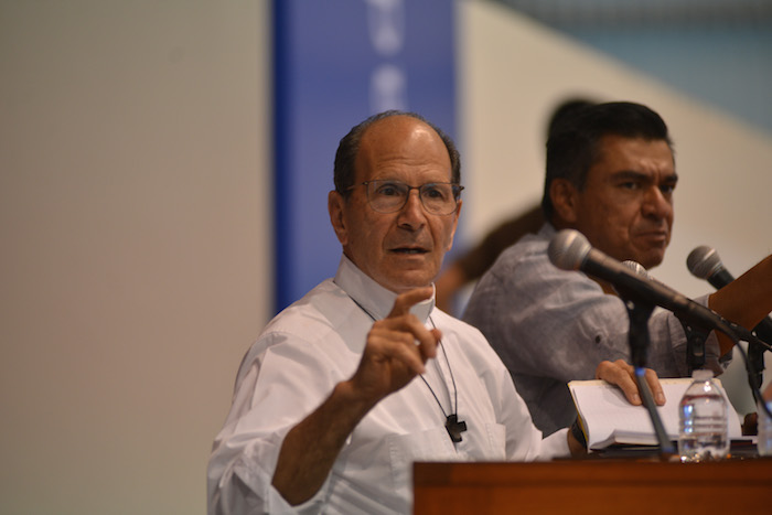 Reporteros.com: VIOLENCIA, MALTRATO, EXTORSIÓN: ELVIS GARAY CUENTA EL ...