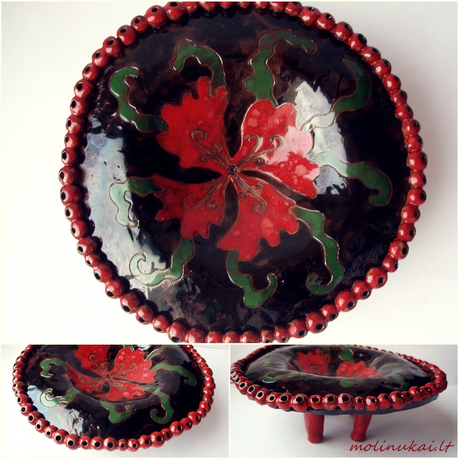 Molinukų namai...: Lėkštės ir vazelės