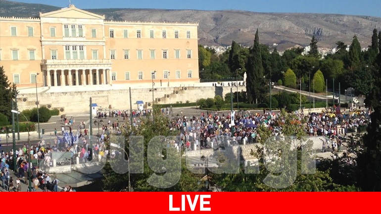 FONAKLAS .COM: LIVE η συγκεντρωση στο ΣΥΝΤΑΓΜΑ..
