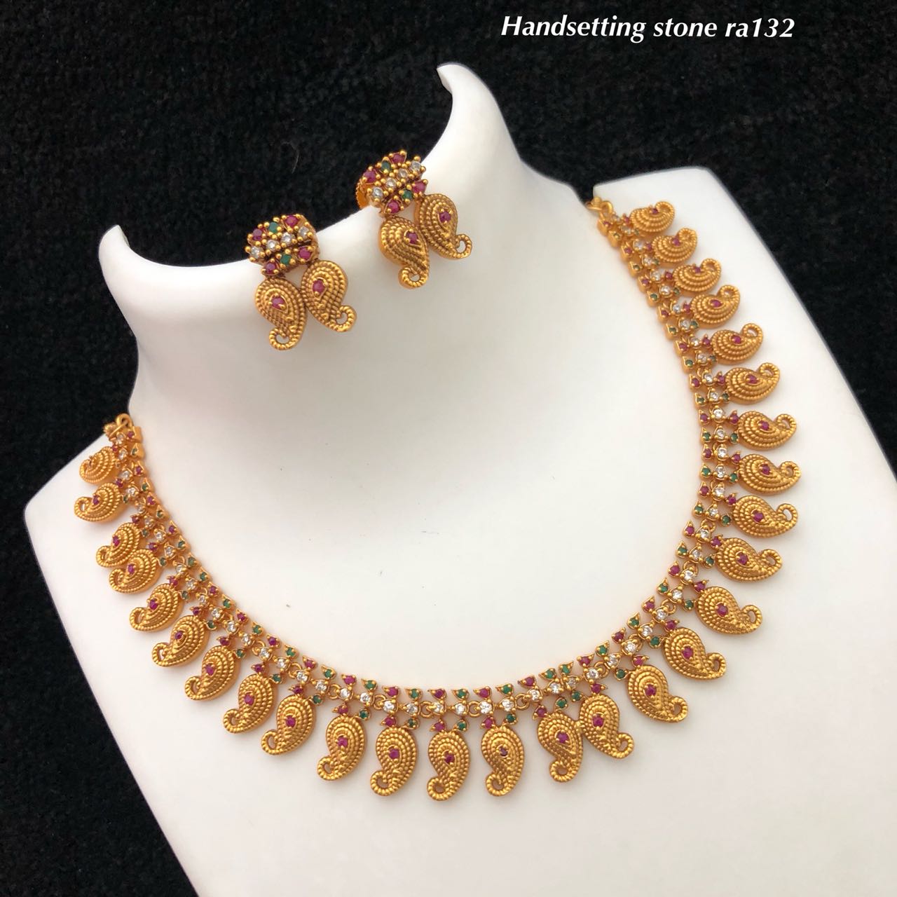 Exclusive 1 gram short Neck Sets