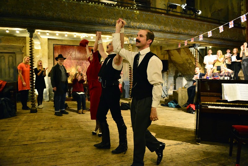 Cor blimey! It's a right old cockney knees-up | Norton of Morton