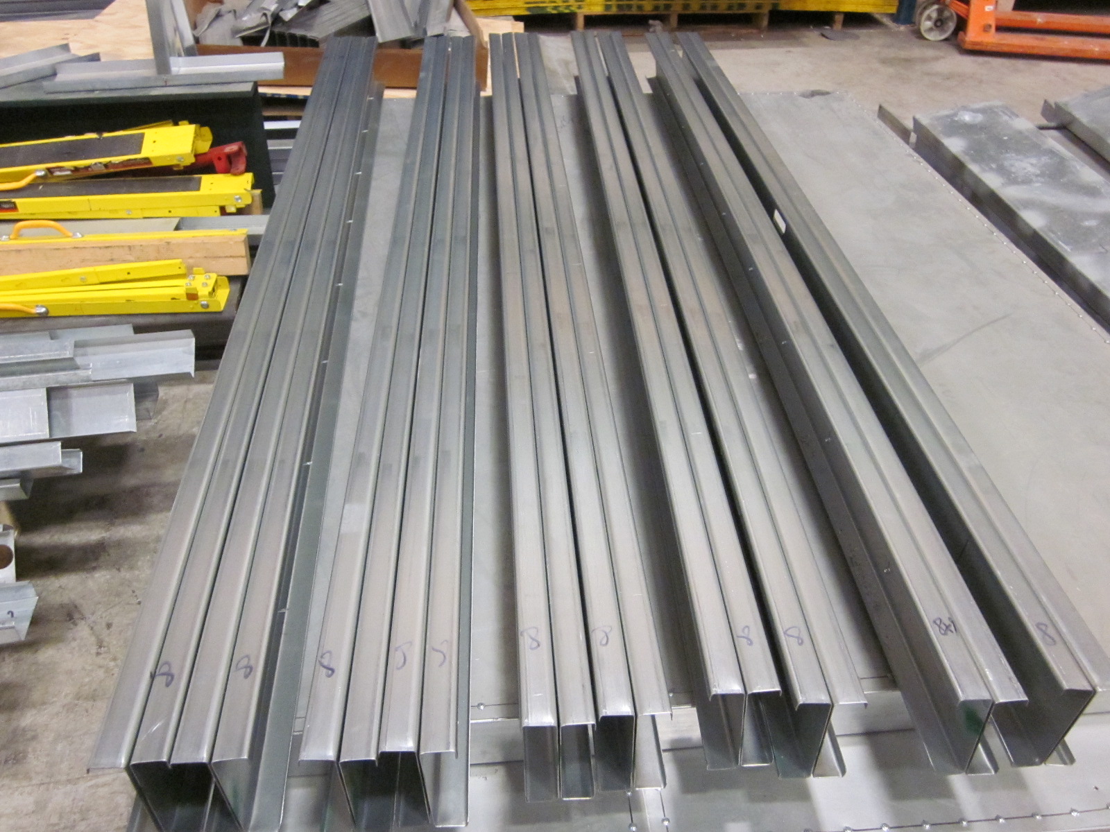 CFS_SHEARWALL_TEST: 10/8/2011 Saturday (First week)