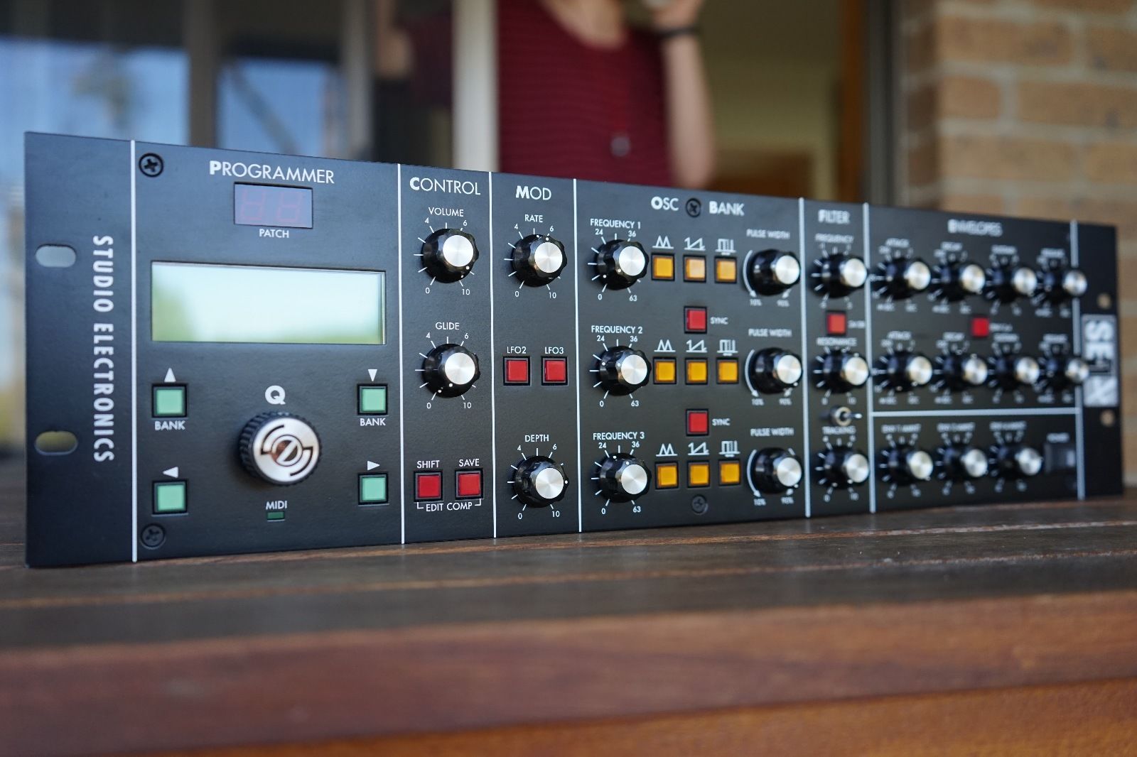 MATRIXSYNTH: Studio Electronics SE-1x with Moog and Oberheim Filters SN 4285