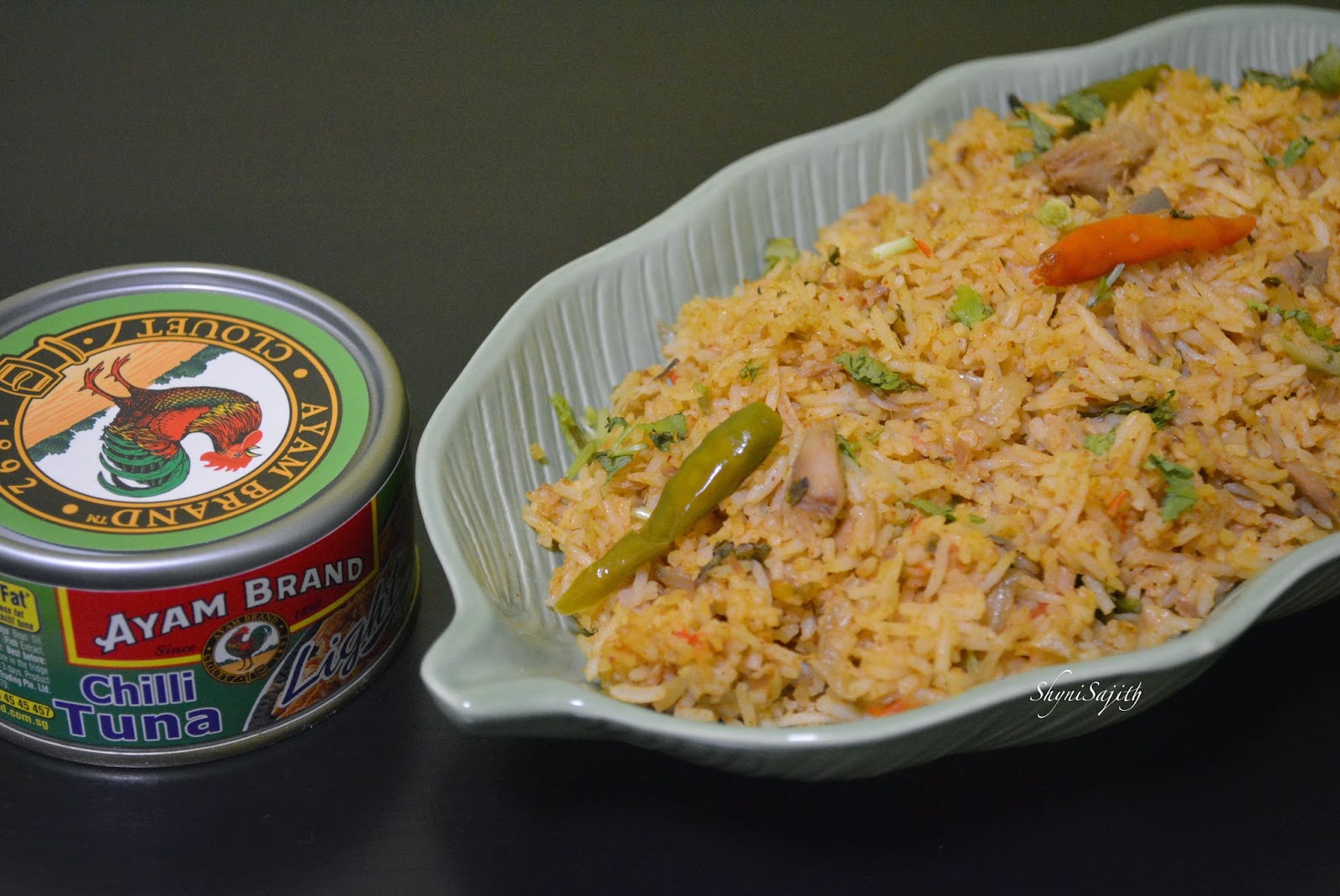 My Cooking Experiments.........: Chilli Tuna Rice