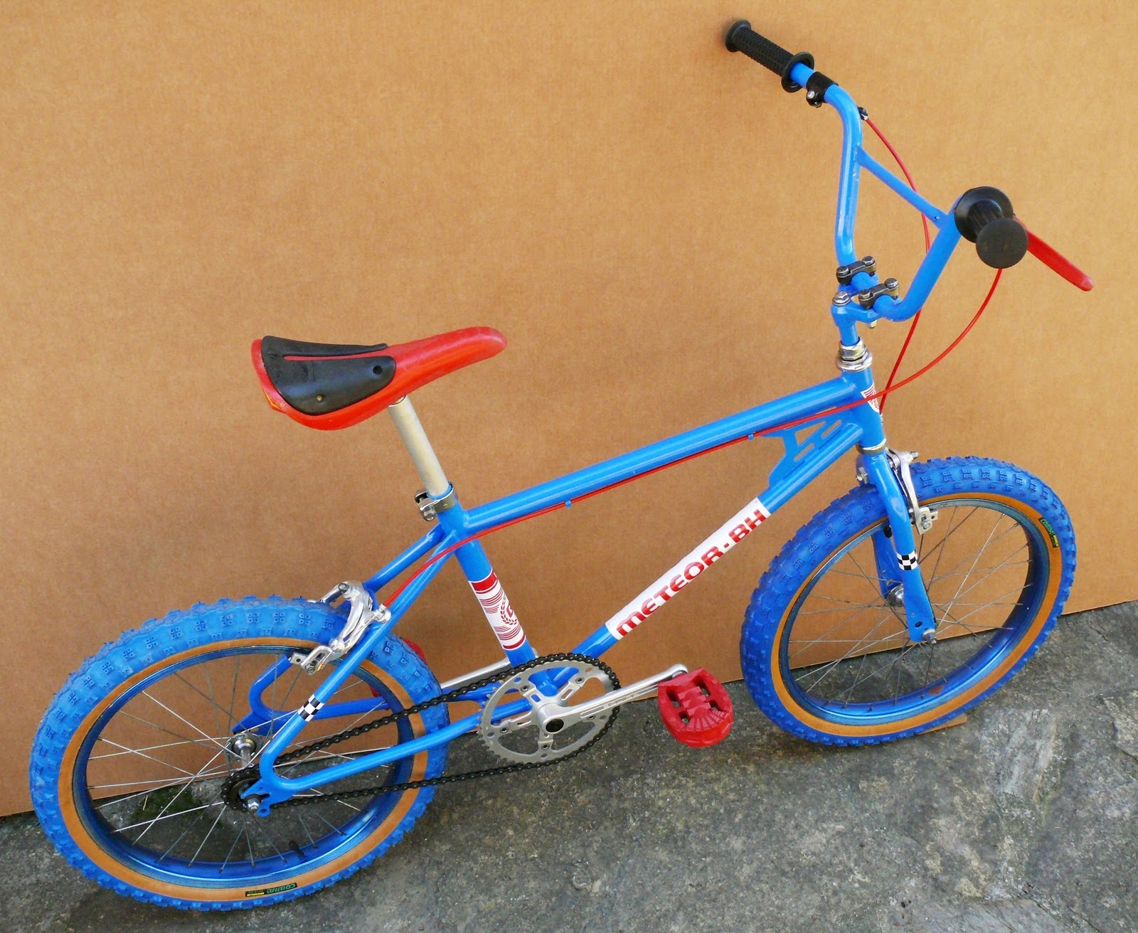 bicinova2: - BH METEOR "bmx mix"