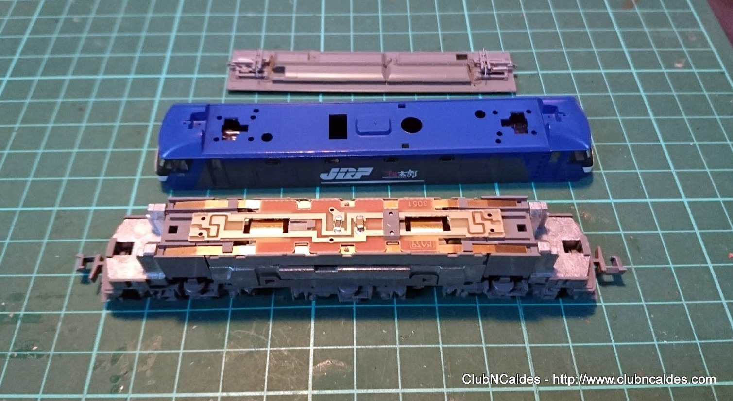 Club N Caldes: EF210-100 (Kato 3034-3) Digitalization DCC