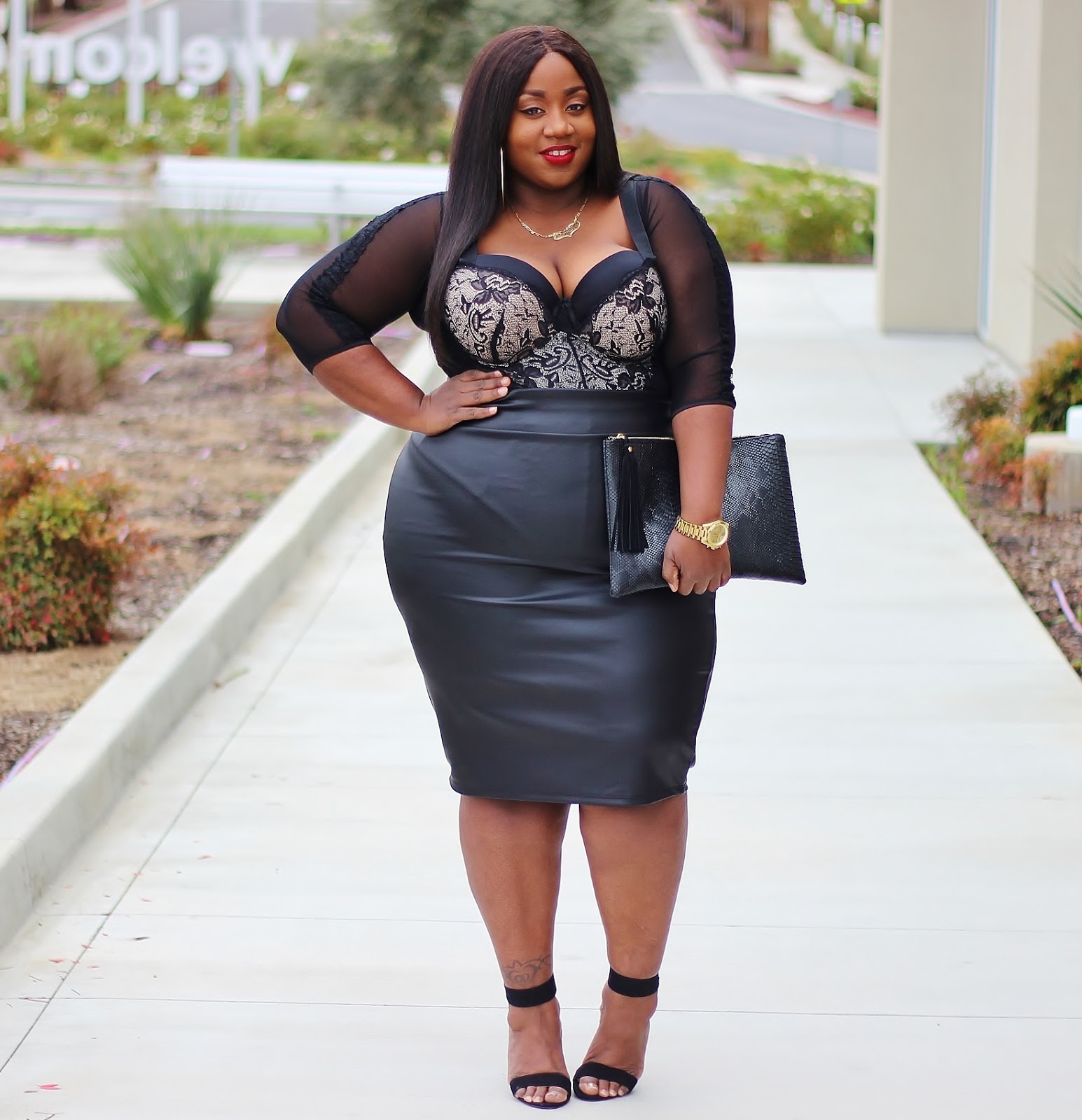 LACE N LEOPARD: cheers to 2017