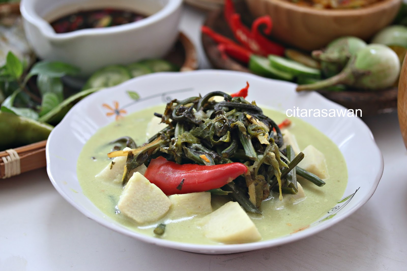 Masak Lemak Pucuk Paku Ubi Badak ~ Resepi Terbaik