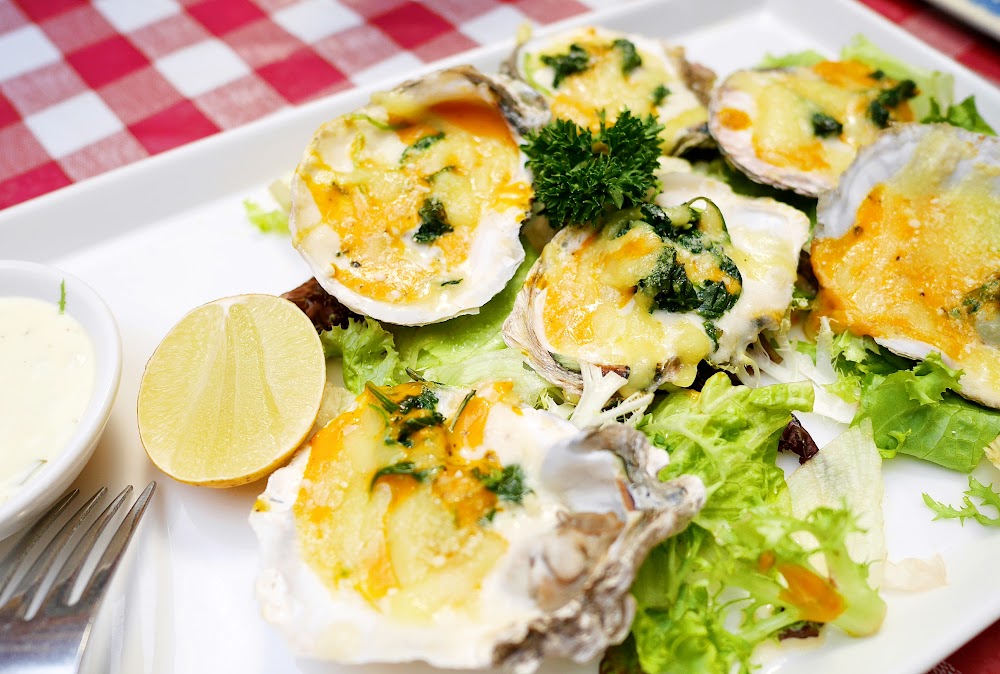 Pisa Kafe Menteng: Good Food and Memories Remain | HeyTheresia ...