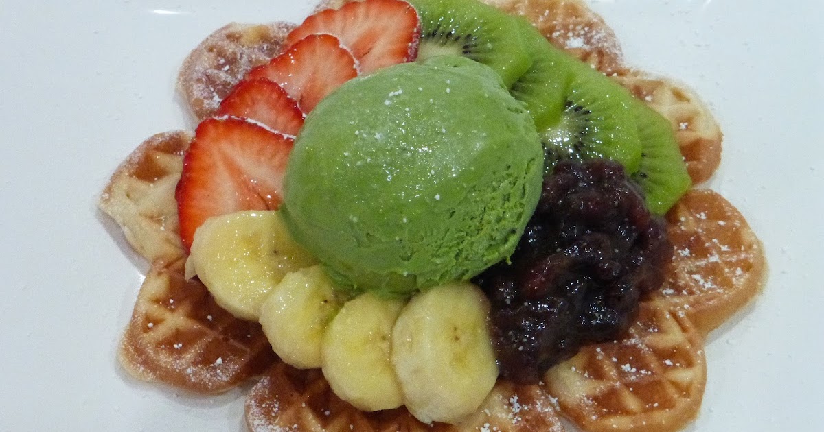 Waffles with Matcha Ice Cream, Red Bean and Fruit (No-Churn Ice Cream ...