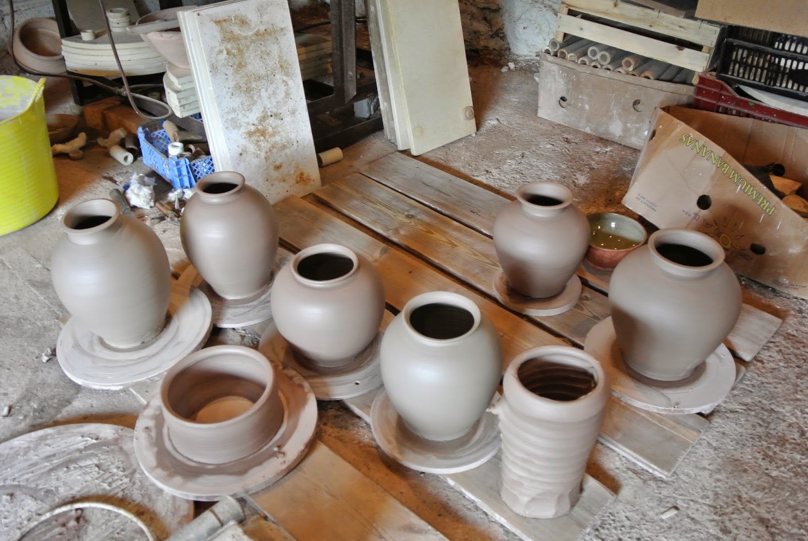 Jacob Bodilly Pottery: The cycle begins - Making pots