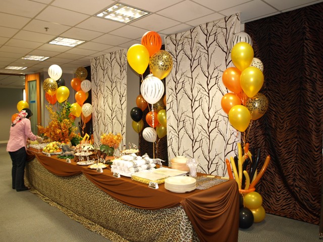 Pretty Parties: African Safari Party