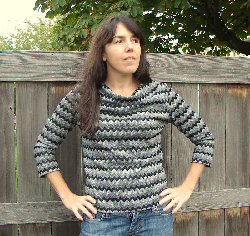 Free Sewing Tutorial: Drafting a Facing for a Cowl Neck Top | PoldaPop ...