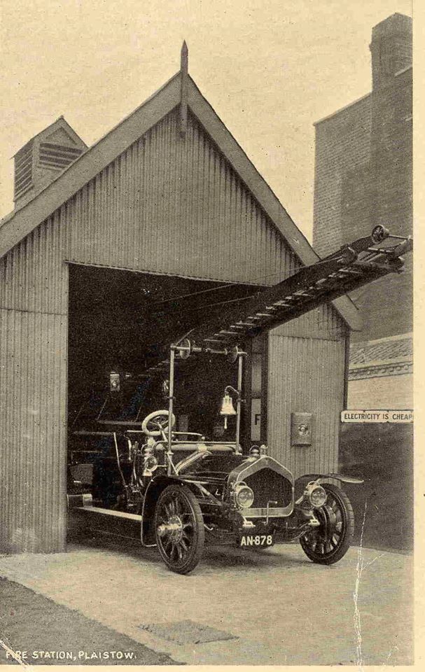 E7 Now & Then: First motor fire engine tested on Wanstead Flats