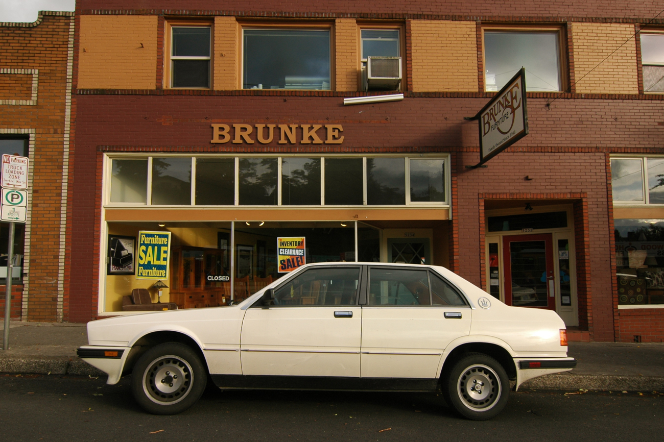 OLD PARKED CARS.: 1985 Maserati 425 Biturbo.