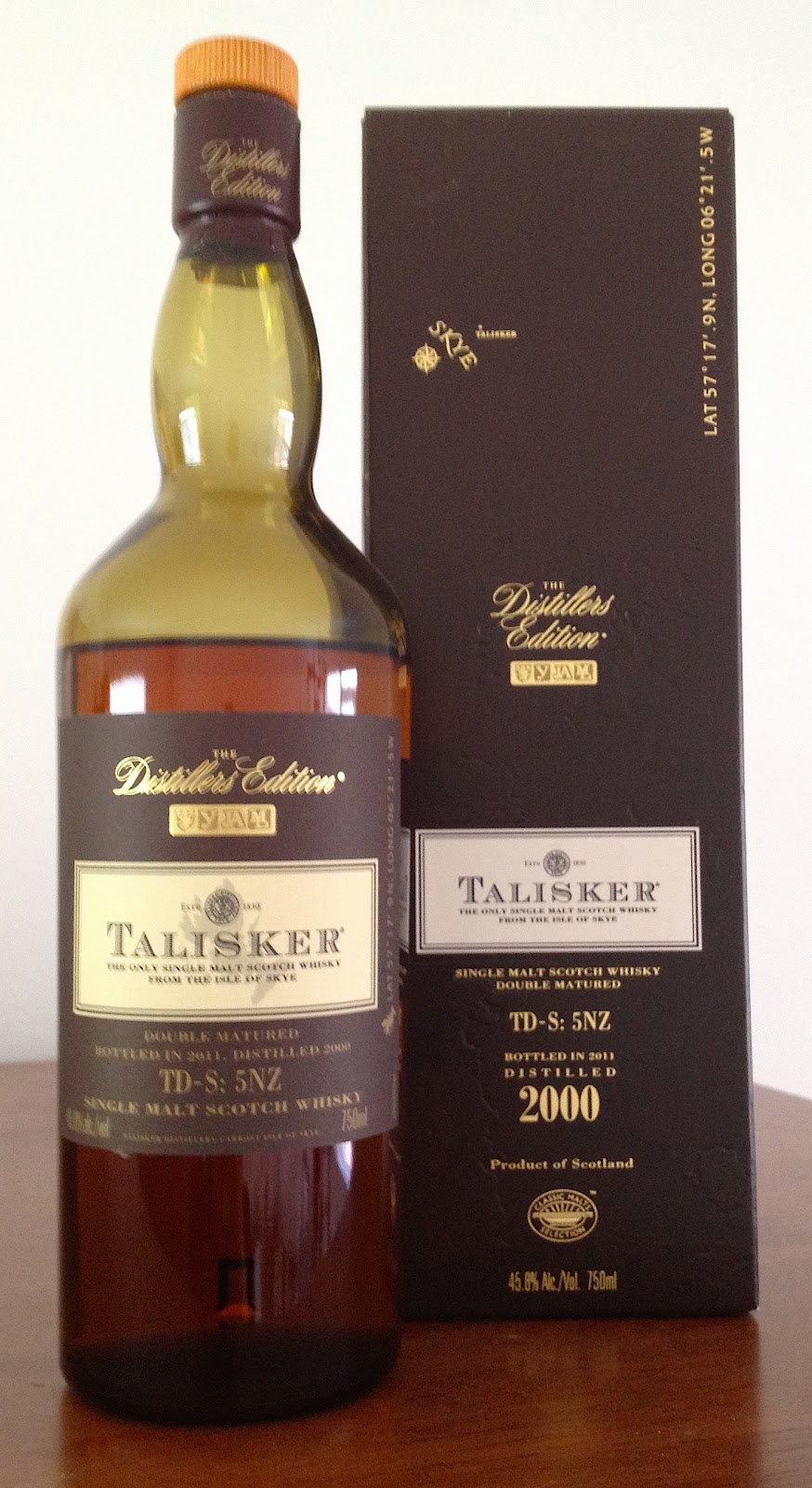Chemistry of the Cocktail: Whisky Review: Talisker Distiller's Edition 2000