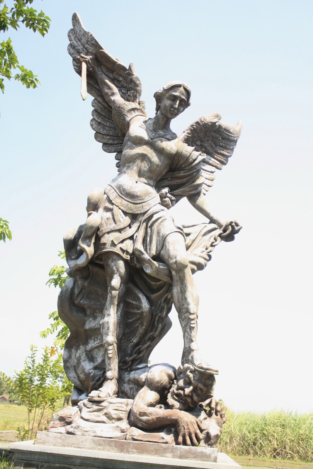 PATUNG DEWI SRI DAN DEWI TARA - ANCIENT STONE