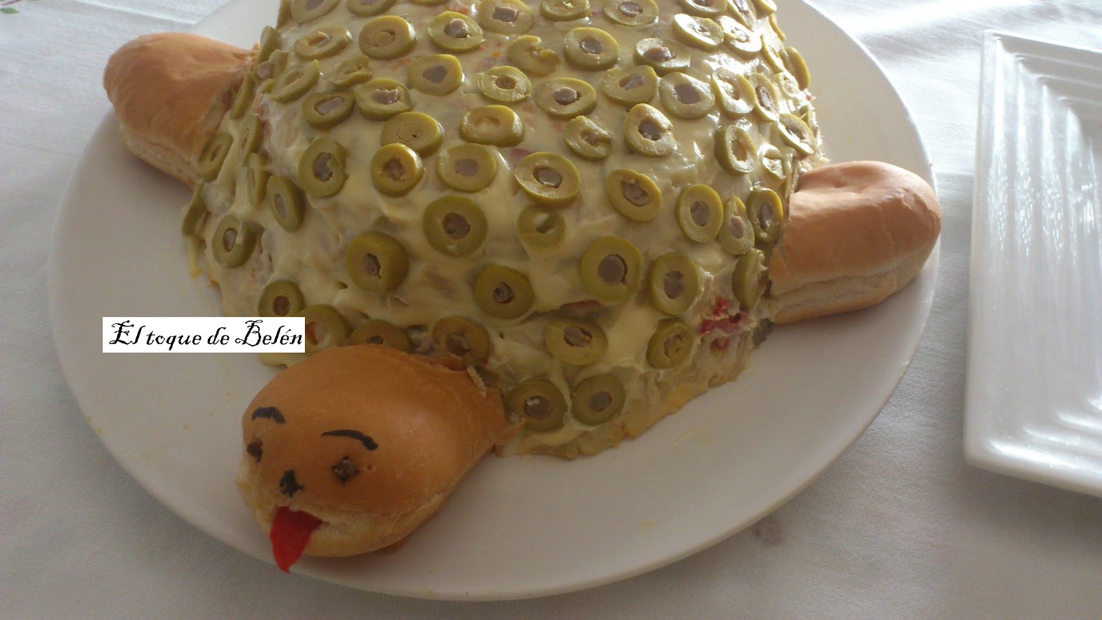 TORTUGA RELLENA DE ENSALADILLA RUSA - El toque de Belén