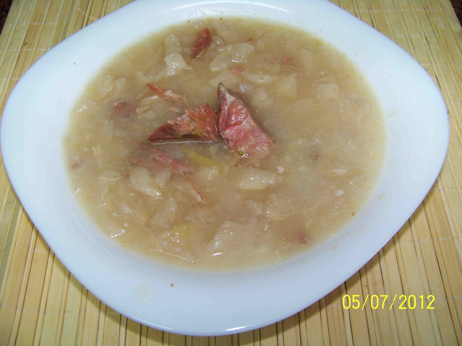 Culinaria y otras cosas: Sopa de nabos con jamón