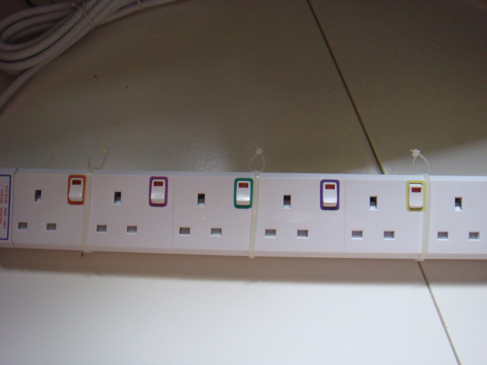 PC Parts and Accessories: Cable Management De-cluttered: Home made ...