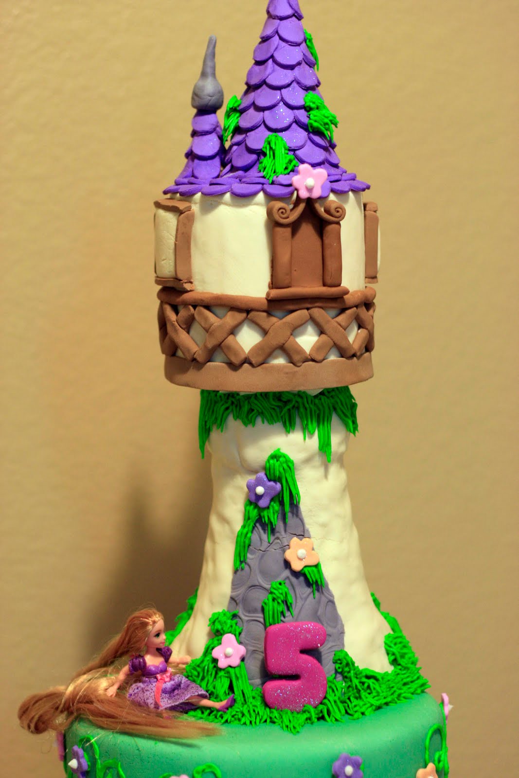 Forged in Cake: Tangled Birthday Cake