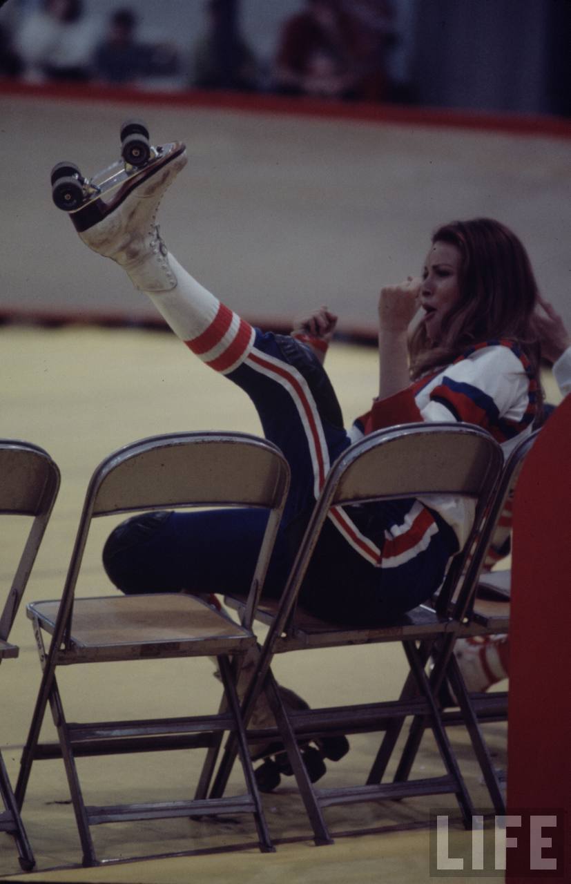 Rolling With Raquel Welch in ‘Kansas City Bomber’ ~ Vintage Everyday