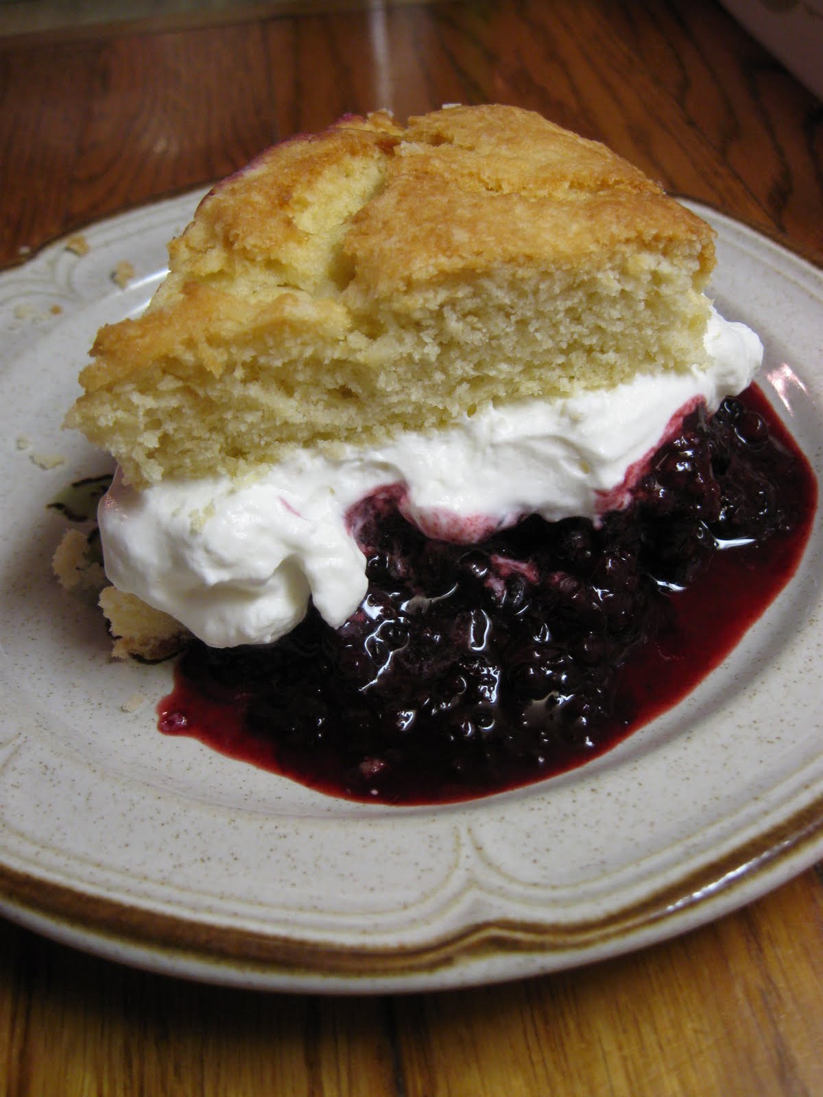 Cook Like There's No Tomorrow: Blackberry Shortcake...and clotted cream