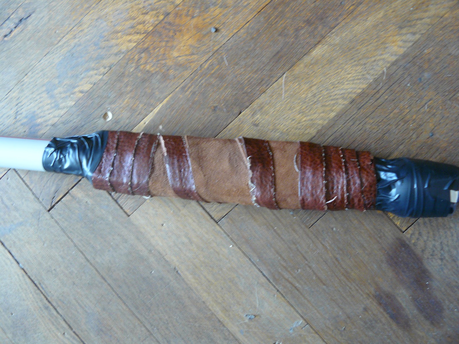 Buskador's LARP: How to make a larp boffer bastard or hand and half sword