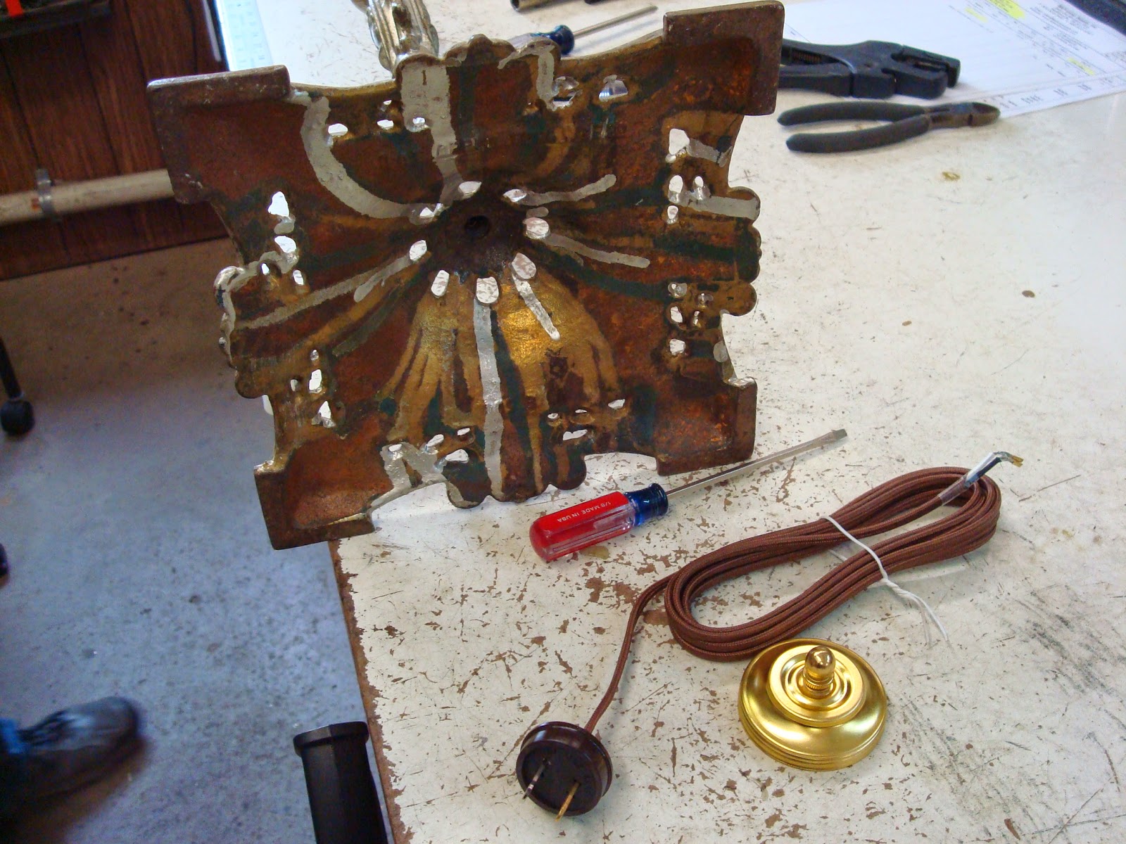 Lamp Parts and Repair | Lamp Doctor: June 2014