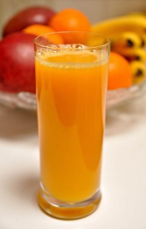 Moj svet kuhanja in priprave sladic: Sadni sok - mango in pomaranče