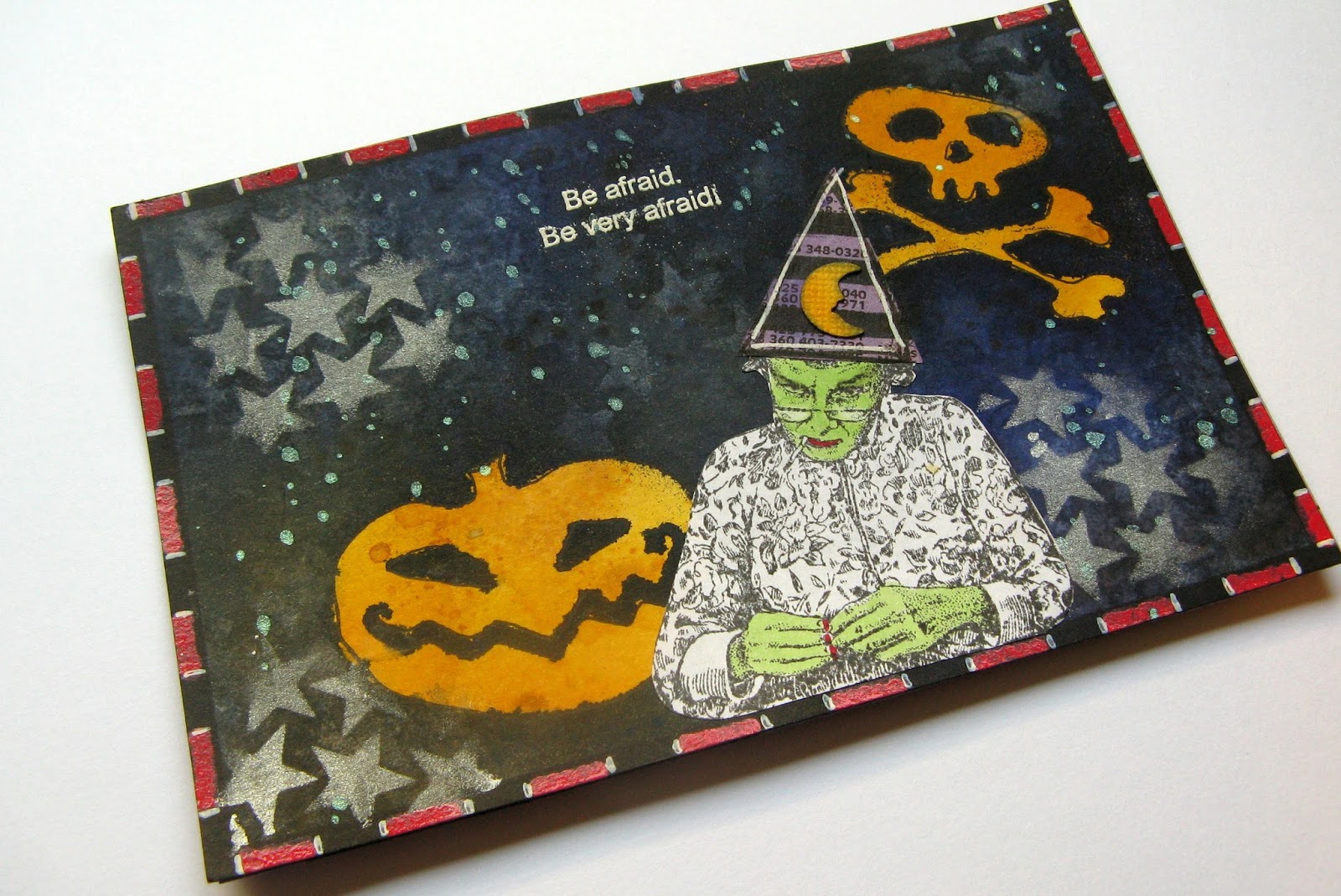 Elves In The Attic: Creepy Postcards for VLVS