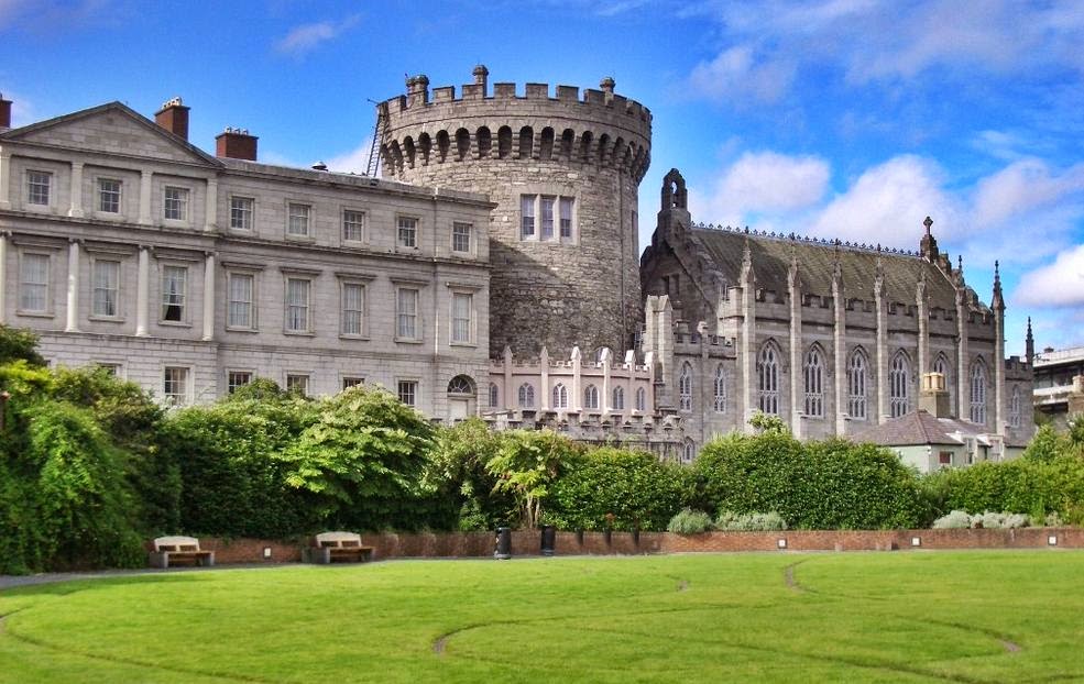 Newparts Info: In aer este primavara cu Blue Air