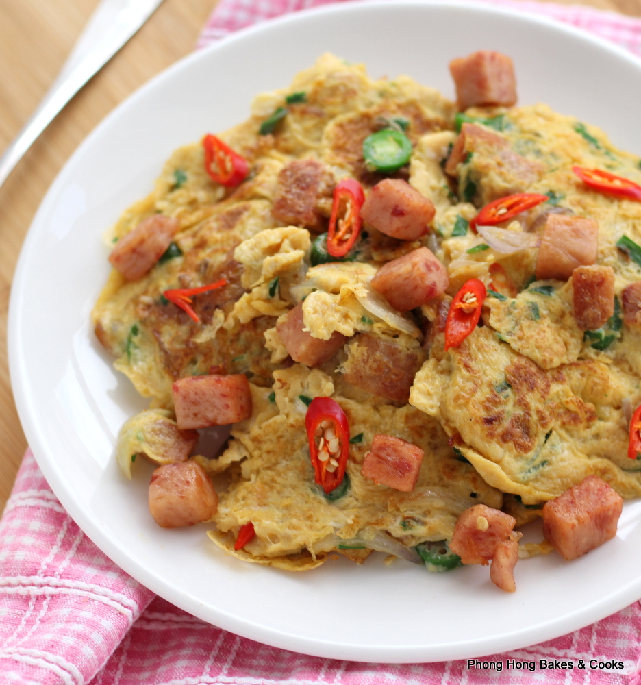 PH the Malaysian Carnivore: Luncheon Meat Omelette