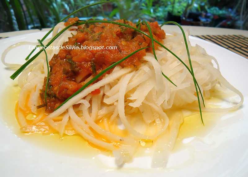 Las recetas de Silvia: Recetas vegetarianas. Fideos crudívoros de verduras