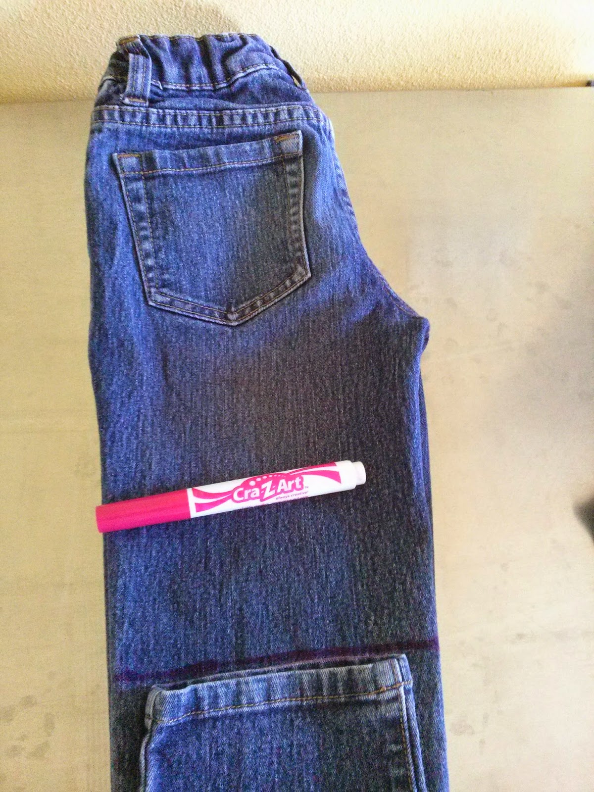 Cute Cut-Offs {Tutorial} | Our Pretty Little Girls