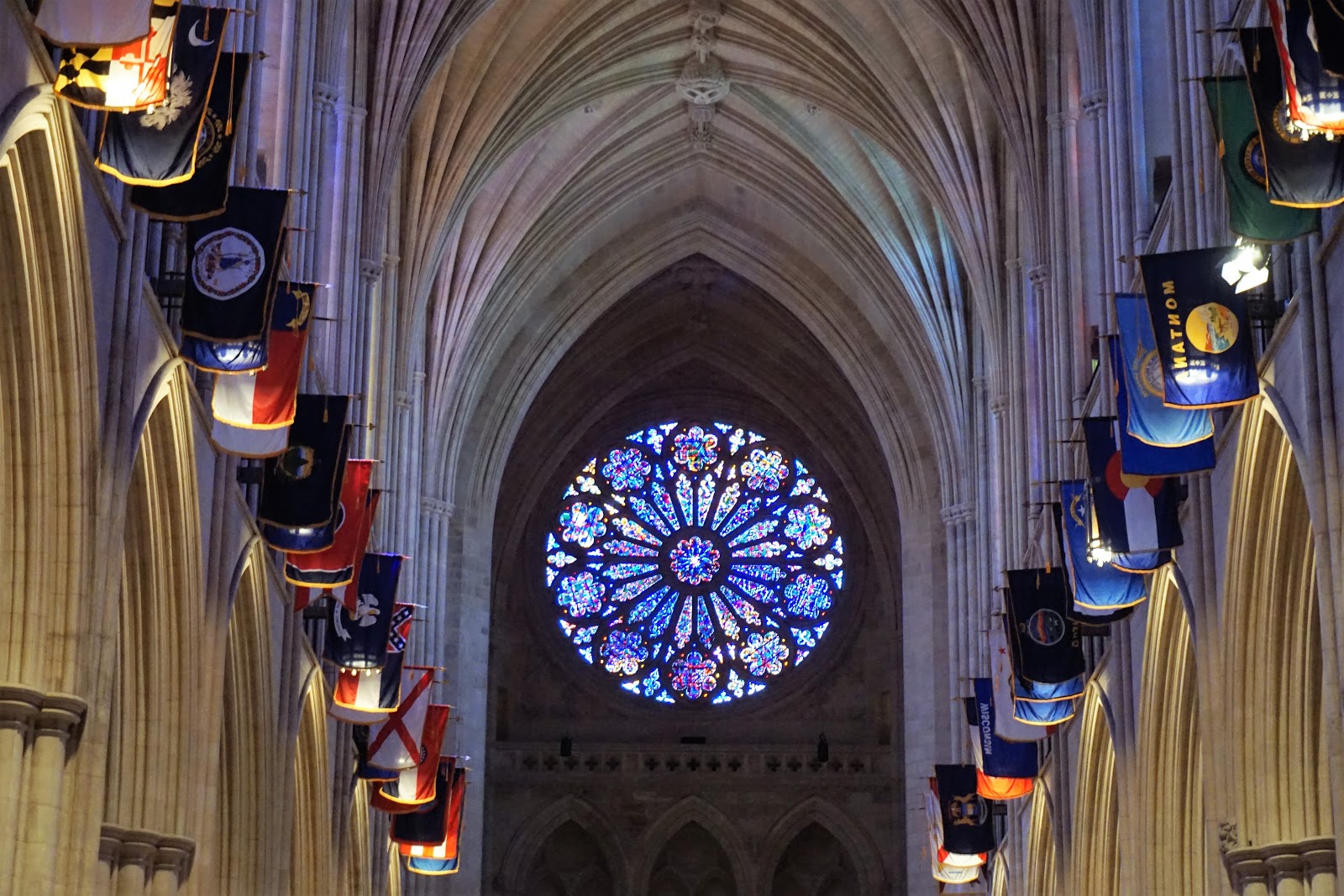 Souvenir Chronicles: WASHINGTON, D.C.: THE NATIONAL CATHEDRAL