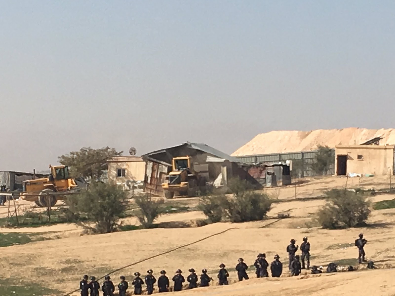 The Construction of a Jewish Town over Umm al Hiran Begins - Guarded by ...