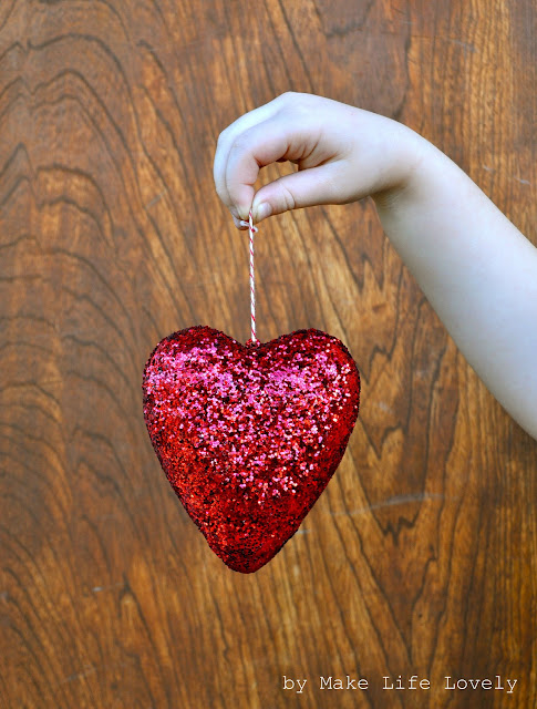 How to Glitter an Object - Make Life Lovely