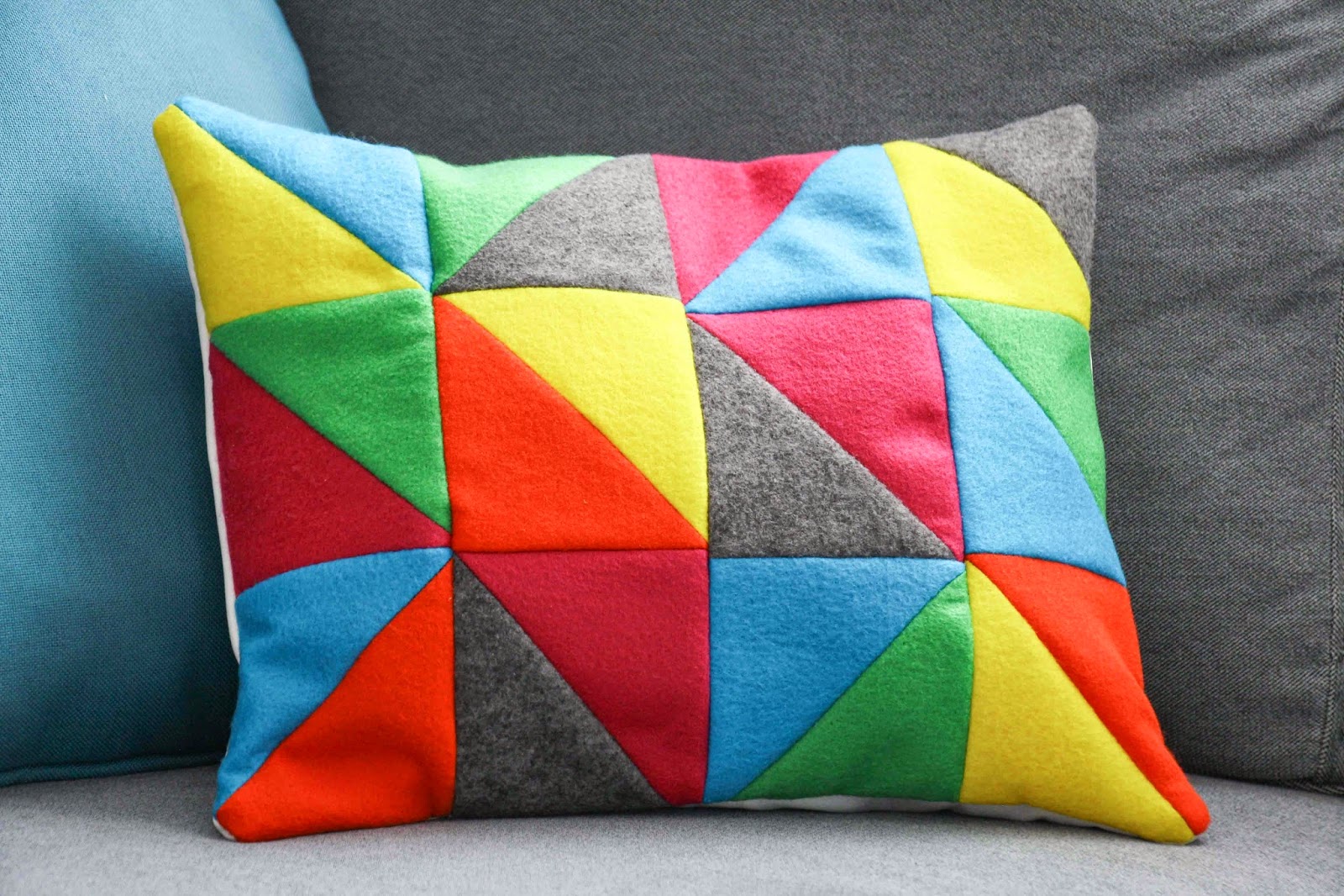 creative space: DIY Geometric Felt Pillow