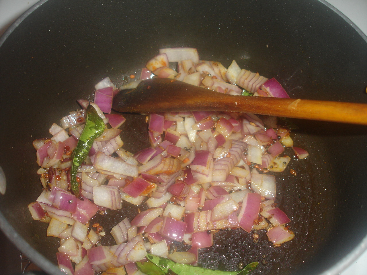 VineelaSiva: Potals Fry(Parval fry curry)