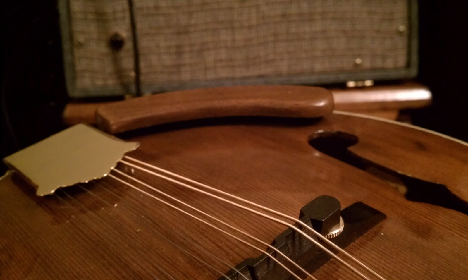 Jon's Projects: Mandolin Arm Rest