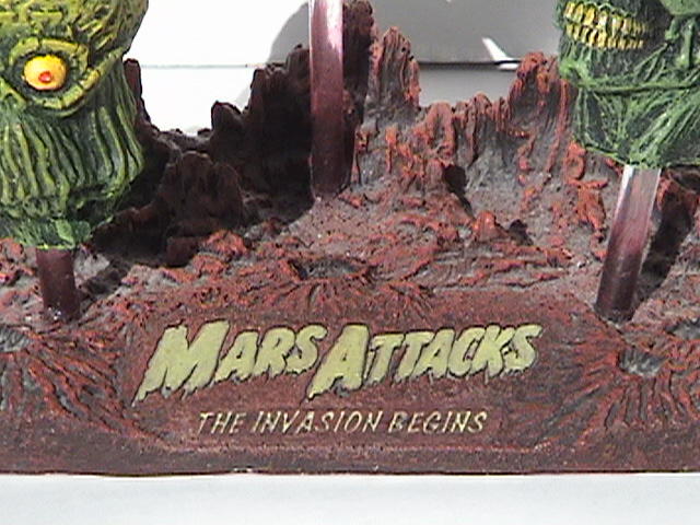 Middle Earth Collectors: Pre-Built Model Kits Available!