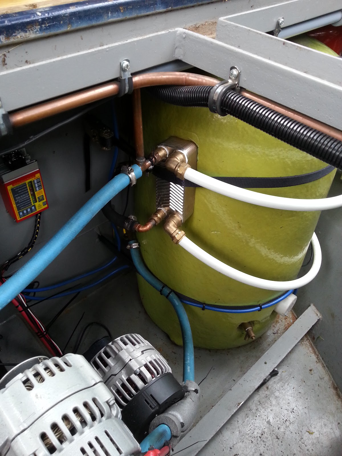 Widebeam Boat Build Blog: New Central Heating