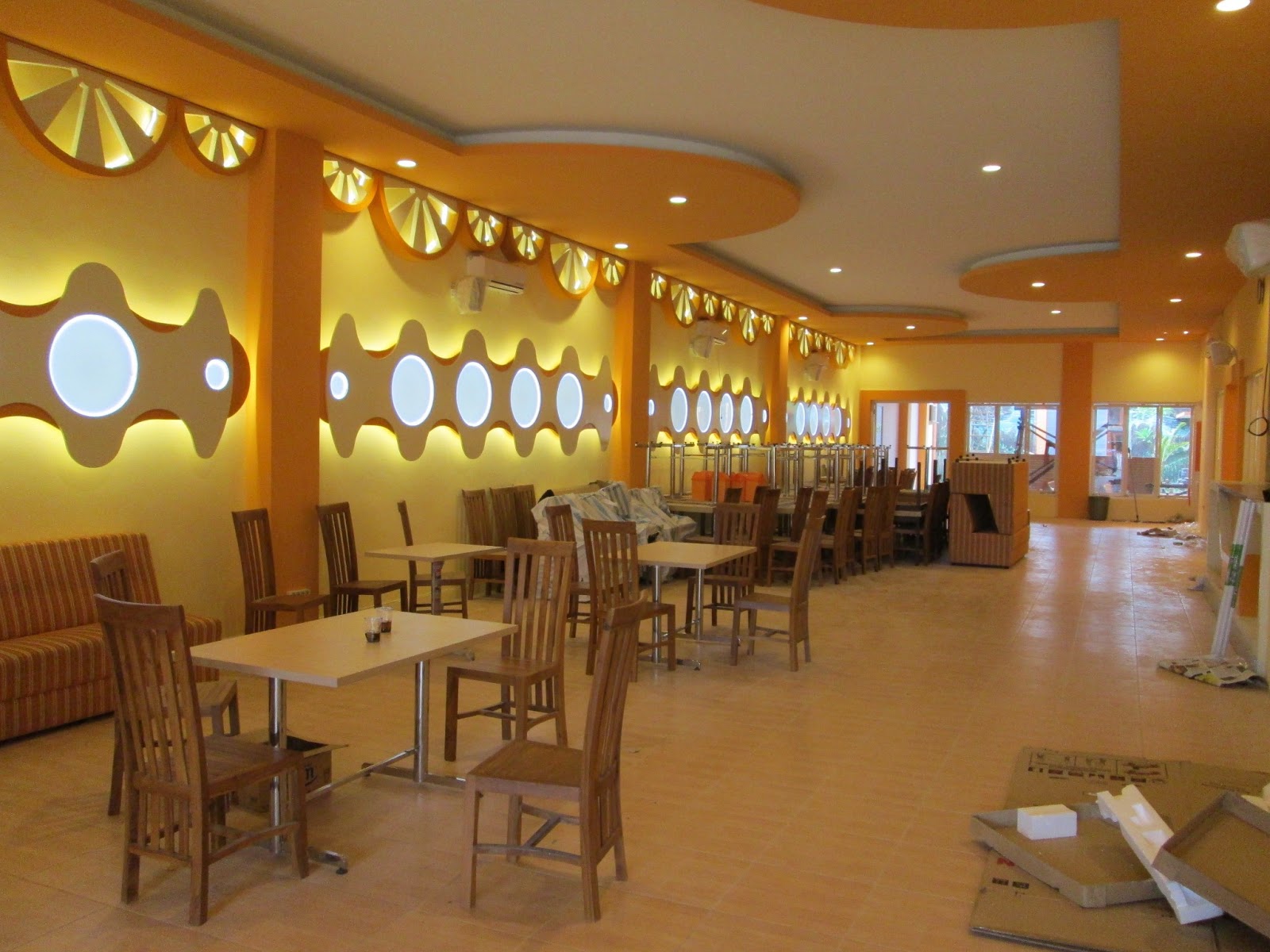 Resto Cafe Probolinggo | Plafond Gypsum