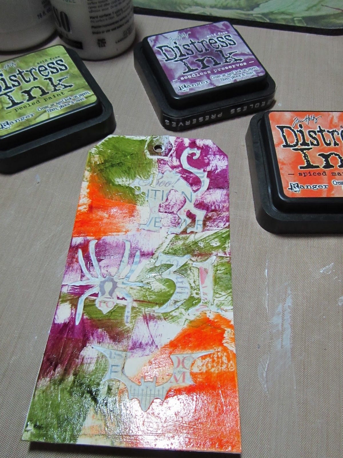 Creepy Glowbugg: My very first tag for TH