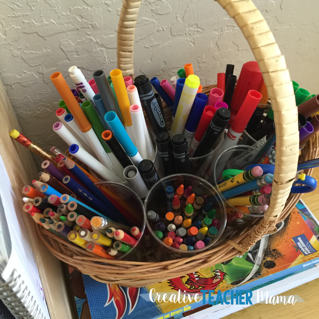Creative Teacher Mama: Easy Kids Coloring Center